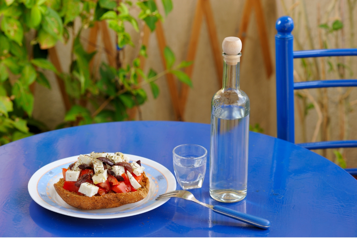 THE UNIVERSAL SPIRIT OF CRETE – AND THEN SOME - Mistral Hotel Singles ...